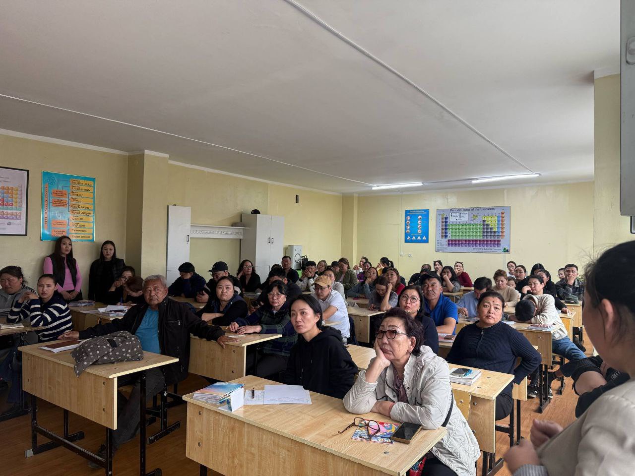 УМАЙН ХҮЗҮҮНИЙ ХОРТ ХАВДАР ХҮНИЙ ПАПИЛЛОМА ВИРУСИЙН ХПВ ИЙН ХАЛДВАРЫН ЭСРЭГ ВАКЦИНААР